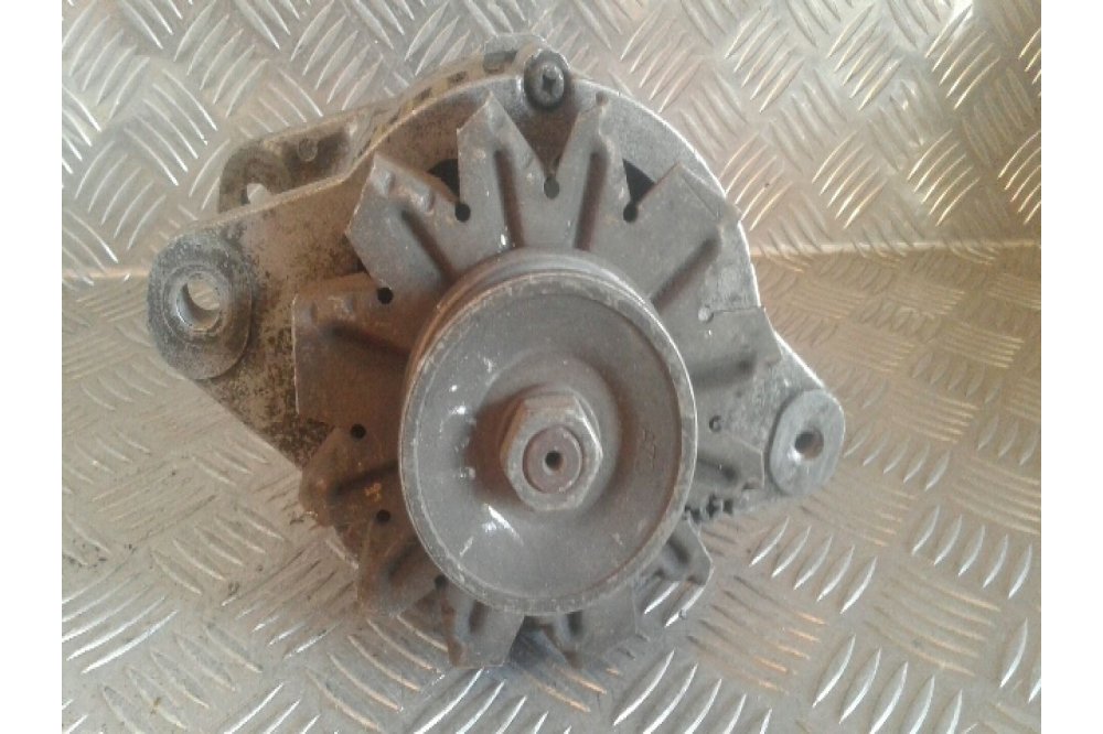 MITSUBISHI COLT I (A15_A) 1.2 GL (A151A) Generátor A2T23477